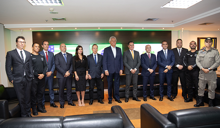 Tribunal de Justiça de Goiás - Representantes do CNJ, do TJGO e do ...