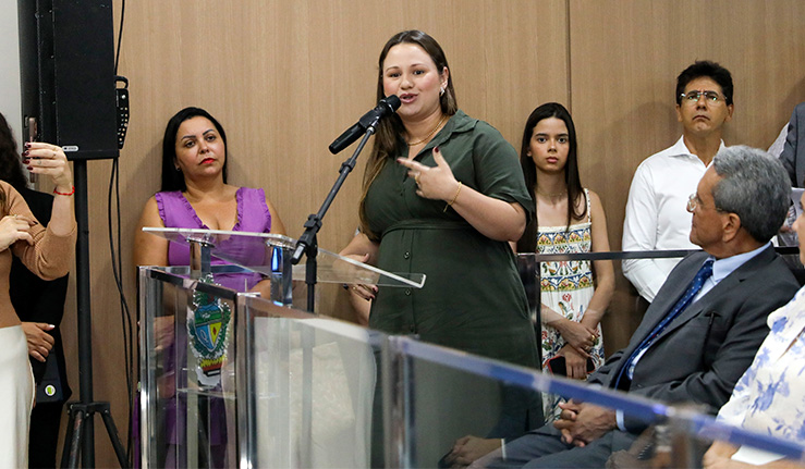 Tribunal de Justiça do Estado de Goiás - Presidente Leandro Crispim ...